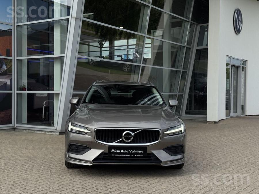 Brūns Volvo V60 2019 Valmiera, ar dzinēja tilpumu 2.00 L un nobraukumu 105 tūkst. km par 21400 €, foto 3 vietnē AUTOMOTO.COM.LV