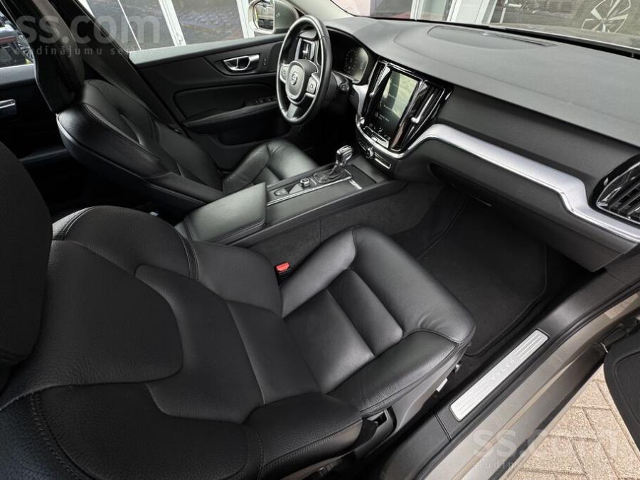 Brūns Volvo V60 2019 Valmiera, ar dzinēja tilpumu 2.00 L un nobraukumu 105 tūkst. km par 21400 €, foto 20 vietnē AUTOMOTO.COM.LV