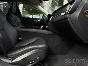 Brūns Volvo V60 2019 Valmiera, ar dzinēja tilpumu 2.00 L un nobraukumu 105 tūkst. km par 21400 €, foto 21 vietnē AUTOMOTO.COM.LV