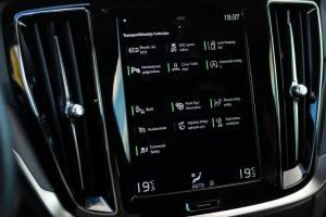 Коричневый Вольво B60 2019 в Рига, объемом двигателя 2.00 л и пробегом 160 тыс. км за 17495 €, фото 28 на AUTOMOTO.COM.LV