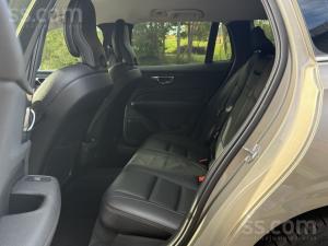Brūns Volvo V60 2019 Rēzekne, ar dzinēja tilpumu 2.00 L un nobraukumu 260 tūkst. km par 12990 €, foto 11 vietnē AUTOMOTO.COM.LV