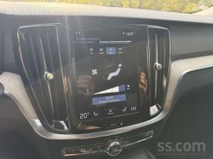 Brūns Volvo V60 2019 Rēzekne, ar dzinēja tilpumu 2.00 L un nobraukumu 260 tūkst. km par 12990 €, foto 22 vietnē AUTOMOTO.COM.LV