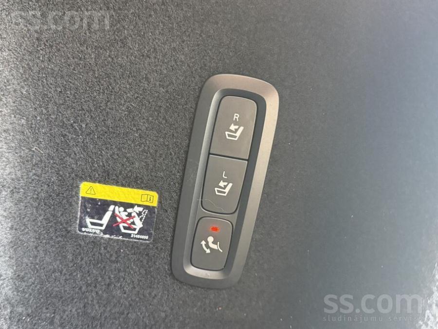 Brūns Volvo V60 2019 Rēzekne, ar dzinēja tilpumu 2.00 L un nobraukumu 260 tūkst. km par 12990 €, foto 23 vietnē AUTOMOTO.COM.LV