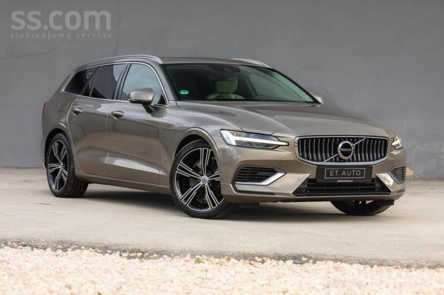 Brūns Volvo V60 2021 Jelgava, ar dzinēja tilpumu 2.00 L un nobraukumu 201 tūkst. km par 21000 €, foto 1 vietnē AUTOMOTO.COM.LV