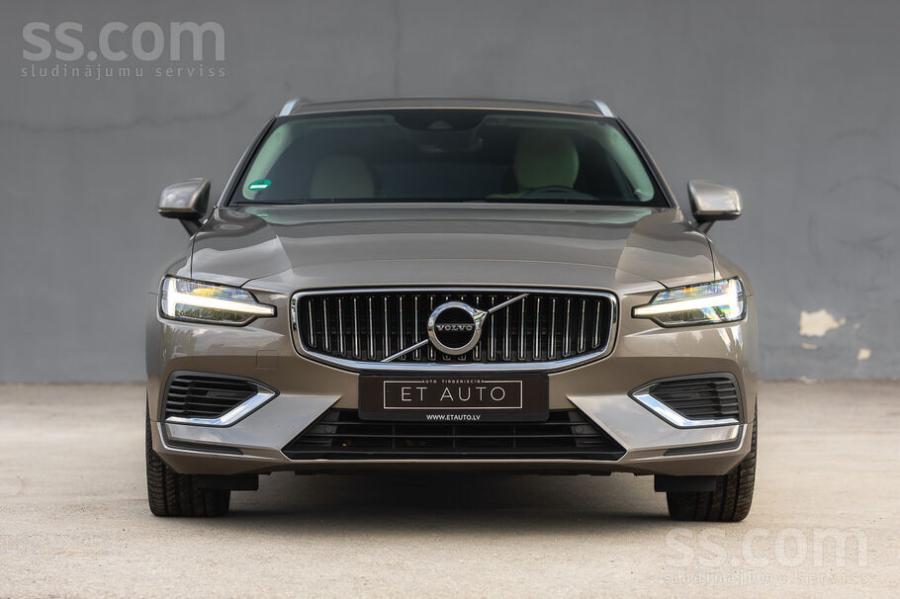Brūns Volvo V60 2021 Jelgava, ar dzinēja tilpumu 2.00 L un nobraukumu 201 tūkst. km par 21000 €, foto 2 vietnē AUTOMOTO.COM.LV