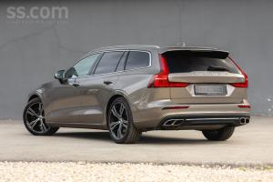 Brūns Volvo V60 2021 Jelgava, ar dzinēja tilpumu 2.00 L un nobraukumu 201 tūkst. km par 21000 €, foto 5 vietnē AUTOMOTO.COM.LV