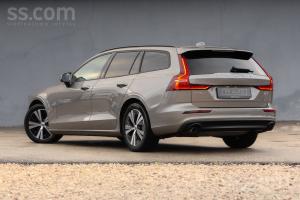 Brūns Volvo V60 2021 Jelgava, ar dzinēja tilpumu 2.00 L un nobraukumu 184 tūkst. km par 17000 €, foto 7 vietnē AUTOMOTO.COM.LV