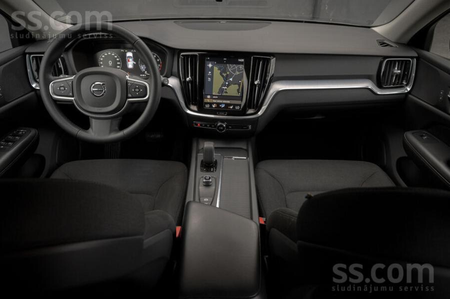 Brūns Volvo V60 2021 Jelgava, ar dzinēja tilpumu 2.00 L un nobraukumu 184 tūkst. km par 17000 €, foto 8 vietnē AUTOMOTO.COM.LV