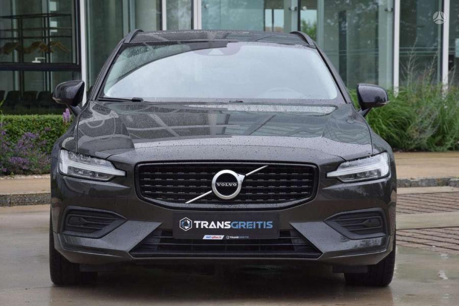 Brūns Volvo V60 2021 Viļņa, ar dzinēja tilpumu 1.97 L un nobraukumu 195 tūkst. km par 16700 €, foto 3 vietnē AUTOMOTO.COM.LV