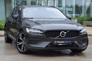 Brūns Volvo V60 2021 Viļņa, ar dzinēja tilpumu 1.97 L un nobraukumu 195 tūkst. km par 16700 €, foto 4 vietnē AUTOMOTO.COM.LV