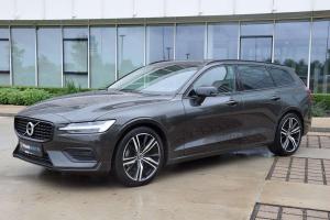 Brūns Volvo V60 2021 Viļņa, ar dzinēja tilpumu 1.97 L un nobraukumu 195 tūkst. km par 16700 €, foto 8 vietnē AUTOMOTO.COM.LV