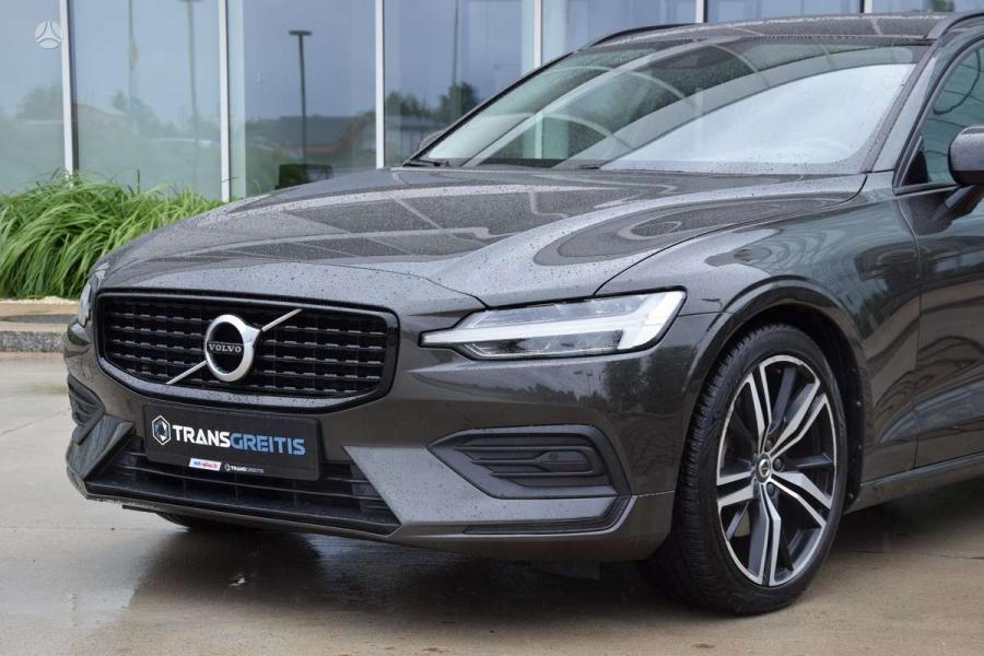 Brūns Volvo V60 2021 Viļņa, ar dzinēja tilpumu 1.97 L un nobraukumu 195 tūkst. km par 16700 €, foto 9 vietnē AUTOMOTO.COM.LV