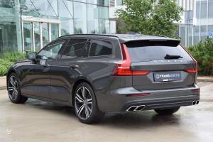 Brūns Volvo V60 2021 Viļņa, ar dzinēja tilpumu 1.97 L un nobraukumu 195 tūkst. km par 16700 €, foto 11 vietnē AUTOMOTO.COM.LV