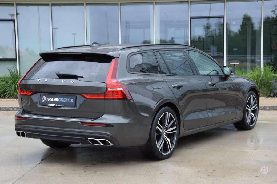 Brūns Volvo V60 2021 Viļņa, ar dzinēja tilpumu 1.97 L un nobraukumu 195 tūkst. km par 16700 €, foto 13 vietnē AUTOMOTO.COM.LV