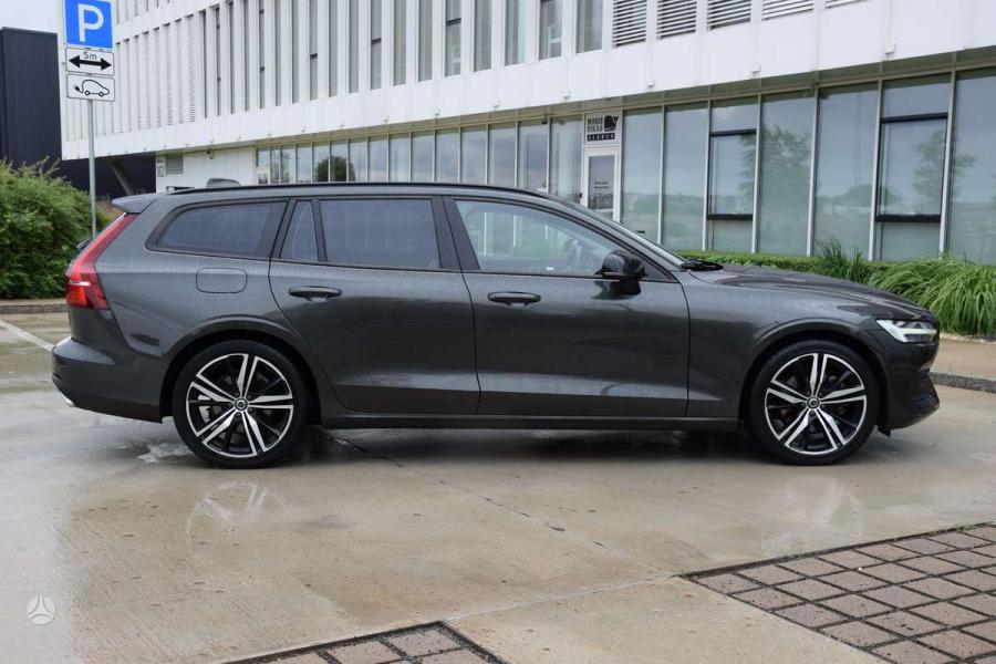 Brūns Volvo V60 2021 Viļņa, ar dzinēja tilpumu 1.97 L un nobraukumu 195 tūkst. km par 16700 €, foto 14 vietnē AUTOMOTO.COM.LV