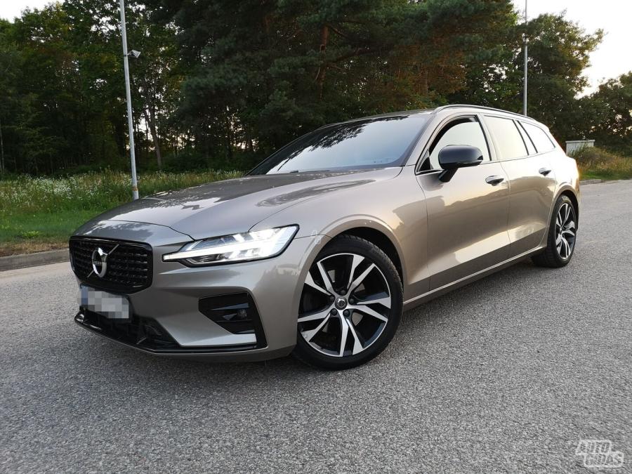 Brūns Volvo V60 2021 Jurbarkas, ar dzinēja tilpumu 2.00 L un nobraukumu 100 tūkst. km par 18900 €, foto 1 vietnē AUTOMOTO.COM.LV