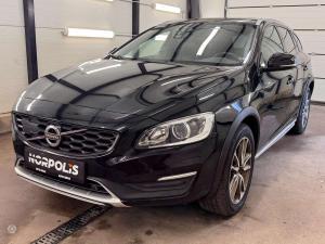 Melns Volvo V60 Cross Country 2018 Viļņa, ar dzinēja tilpumu 1.97 L un nobraukumu 201 tūkst. km par 11979 €, foto 5 vietnē AUTOMOTO.COM.LV