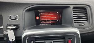 Black Volvo V60 Cross Country 2018 in Vilnius, with an engine capacity of 2.00 L and mileage of 302 thousand km for 8950 €, photo 22 on AUTOMOTO.COM.LV