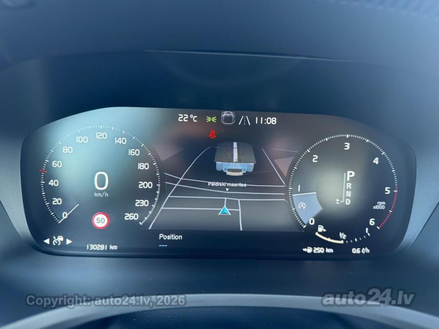 Melns Volvo V60 Cross Country 2019 Tallina, ar dzinēja tilpumu 2.00 L un nobraukumu 130 tūkst. km par 28500 €, foto 18 vietnē AUTOMOTO.COM.LV