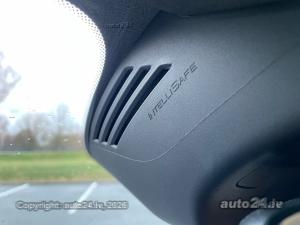 Black Volvo V60 Cross Country 2019 in Tallinn, with an engine capacity of 2.00 L and mileage of 208 thousand km for 22900 €, photo 26 on AUTOMOTO.COM.LV