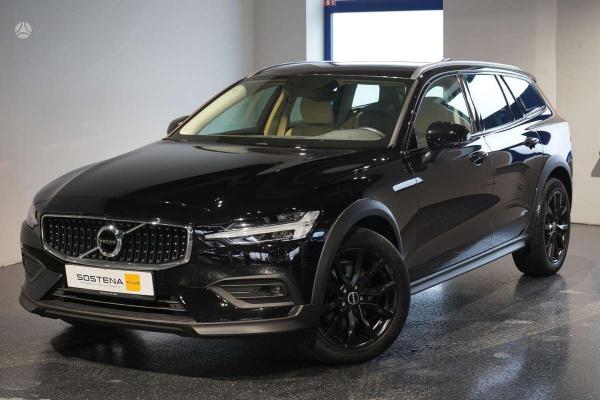 Melns Volvo V60 Cross Country 2020 Viļņa, ar dzinēja tilpumu 1.97 L un nobraukumu 109 tūkst. km par 26500 €, foto 1 vietnē AUTOMOTO.COM.LV