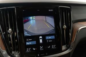 Черный Вольво V60 Cross Country 2020 в Вильнюс, объемом двигателя 1.97 л и пробегом 125 тыс. км за 28900 €, фото 30 на AUTOMOTO.COM.LV