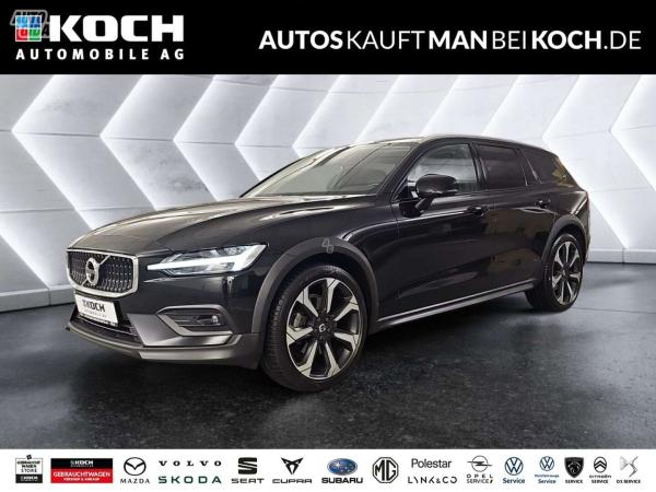 Melns Volvo V60 Cross Country 2021 Kauņa, ar dzinēja tilpumu 2.00 L un nobraukumu 94 tūkst. km par 32587 €, foto 1 vietnē AUTOMOTO.COM.LV
