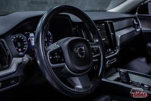Black Volvo V60 Cross Country 2021 in Kaunas, with an engine capacity of 0.00 L and mileage of 87 thousand km for 36176 €, photo 12 on AUTOMOTO.COM.LV