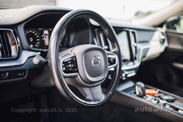 Черный Вольво V60 Cross Country 2021 в Таллин, объемом двигателя 0.00 л и пробегом 210 тыс. км за 20900 €, фото 6 на AUTOMOTO.COM.LV