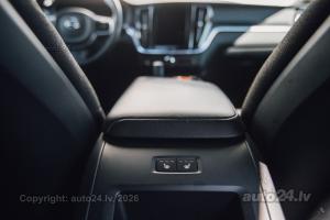 Черный Вольво V60 Cross Country 2021 в Таллин, объемом двигателя 0.00 л и пробегом 210 тыс. км за 20900 €, фото 21 на AUTOMOTO.COM.LV