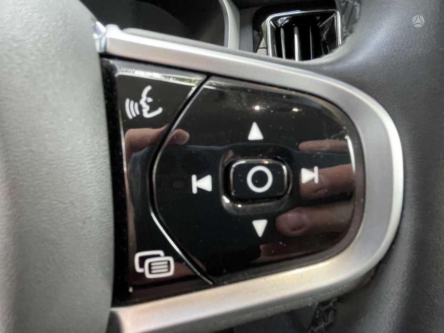 Melns Volvo V60 Cross Country 2022 Viļņa, ar dzinēja tilpumu 1.97 L un nobraukumu 124 tūkst. km par 22900 €, foto 15 vietnē AUTOMOTO.COM.LV