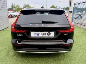 Черный Вольво V60 Cross Country 2023 в Паневежис, объемом двигателя 1.97 л и пробегом 136 тыс. км за 24900 €, фото 8 на AUTOMOTO.COM.LV
