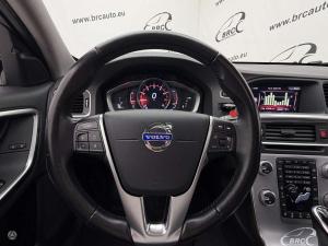 Zils Volvo V60 Cross Country 2018 Viļņa, ar dzinēja tilpumu 1.97 L un nobraukumu 104 tūkst. km par 13900 €, foto 31 vietnē AUTOMOTO.COM.LV