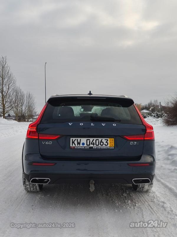 Синий Вольво V60 Cross Country 2019 в Таллин, объемом двигателя 2.00 л и пробегом 184 тыс. км за 20500 €, фото 11 на AUTOMOTO.COM.LV
