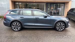 Zils Volvo V60 Cross Country 2020 Pērnava, ar dzinēja tilpumu 2.00 L un nobraukumu 87 tūkst. km par 26900 €, foto 4 vietnē AUTOMOTO.COM.LV