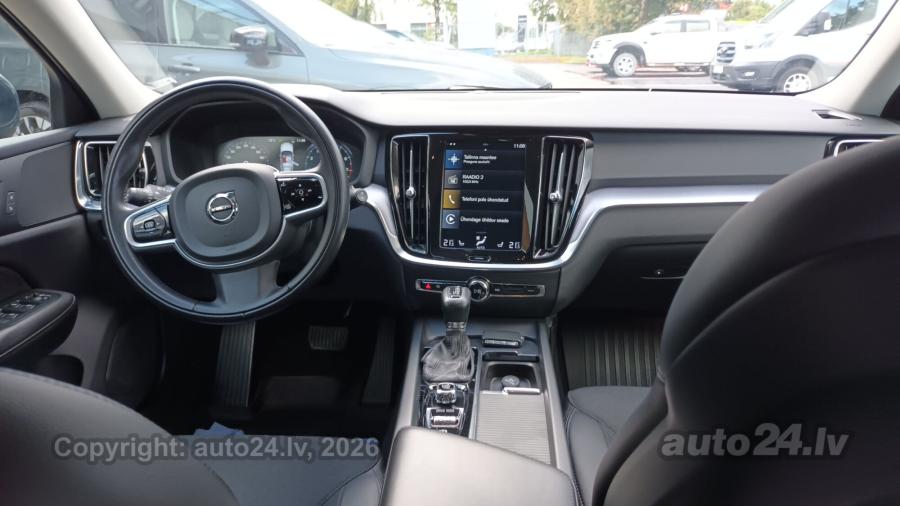Zils Volvo V60 Cross Country 2020 Pērnava, ar dzinēja tilpumu 2.00 L un nobraukumu 87 tūkst. km par 26900 €, foto 11 vietnē AUTOMOTO.COM.LV