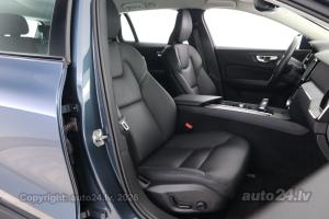 Синий Вольво V60 Cross Country 2021 в Таллин, объемом двигателя 2.00 л и пробегом 88 тыс. км за 25900 €, фото 9 на AUTOMOTO.COM.LV