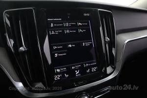 Синий Вольво V60 Cross Country 2021 в Таллин, объемом двигателя 2.00 л и пробегом 88 тыс. км за 25900 €, фото 15 на AUTOMOTO.COM.LV