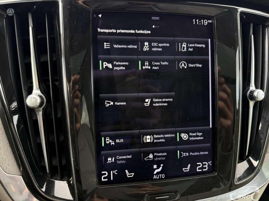 Синий Вольво V60 Cross Country 2022 в Клайпеда, объемом двигателя 1.97 л и пробегом 124 тыс. км за 21500 €, фото 26 на AUTOMOTO.COM.LV