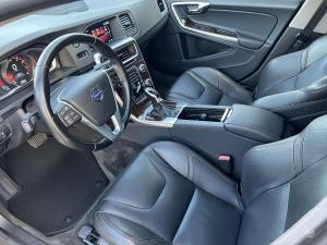 Brūns Volvo V60 Cross Country 2015 Klaipėda, ar dzinēja tilpumu 2.50 L un nobraukumu 248 tūkst. km par 11900 €, foto 14 vietnē AUTOMOTO.COM.LV