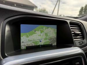 Brown Volvo V60 Cross Country 2015 in Kaunas, with an engine capacity of 2.00 L and mileage of 289 thousand km for 9250 €, photo 29 on AUTOMOTO.COM.LV