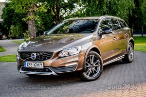 Brown Volvo V60 Cross Country 2016 in Parnu, with an engine capacity of 2.00 L and mileage of 181 thousand km for 11490 €, photo  on AUTOMOTO.COM.LV