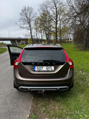 Коричневый Вольво V60 Cross Country 2017 в Йыхви, объемом двигателя 2.00 л и пробегом 182 тыс. км за 13500 €, фото 6 на AUTOMOTO.COM.LV