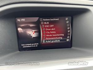 Brown Volvo V60 Cross Country 2017 in Paide, with an engine capacity of 2.40 L and mileage of 279 thousand km for 11890 €, photo 20 on AUTOMOTO.COM.LV