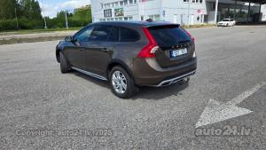 Коричневый Вольво V60 Cross Country 2017 в Валга, объемом двигателя 2.00 л и пробегом 183 тыс. км за 12490 €, фото 8 на AUTOMOTO.COM.LV