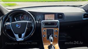 Коричневый Вольво V60 Cross Country 2017 в Валга, объемом двигателя 2.00 л и пробегом 183 тыс. км за 12490 €, фото 18 на AUTOMOTO.COM.LV