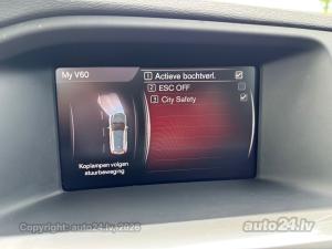 Brown Volvo V60 Cross Country 2017 in Paide, with an engine capacity of 2.00 L and mileage of 275 thousand km for 10390 €, photo 19 on AUTOMOTO.COM.LV