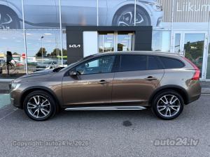 Коричневый Вольво V60 Cross Country 2017 в Таллин, объемом двигателя 2.00 л и пробегом 196 тыс. км за 12900 €, фото 3 на AUTOMOTO.COM.LV