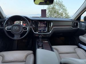 Коричневый Вольво V60 Cross Country 2018 в Вильнюс, объемом двигателя 1.97 л и пробегом 376 тыс. км за 17999 €, фото 24 на AUTOMOTO.COM.LV