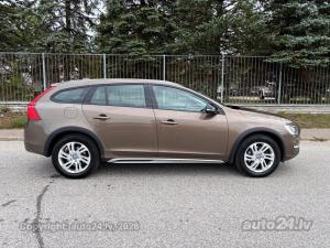 Brūns Volvo V60 Cross Country 2018 Tallina, ar dzinēja tilpumu 2.40 L un nobraukumu 132 tūkst. km par 15999 €, foto 6 vietnē AUTOMOTO.COM.LV